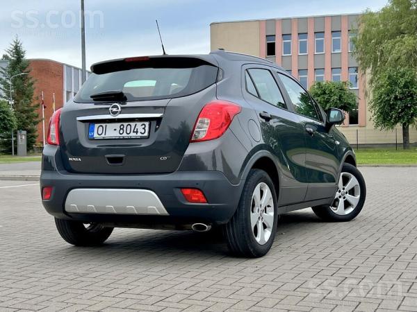 Серый Опель Mokka 2015 в Цесис, объемом двигателя 1.60 л и пробегом 273 тыс. км за 7600 €, фото 2 на AUTOMOTO.COM.LV
