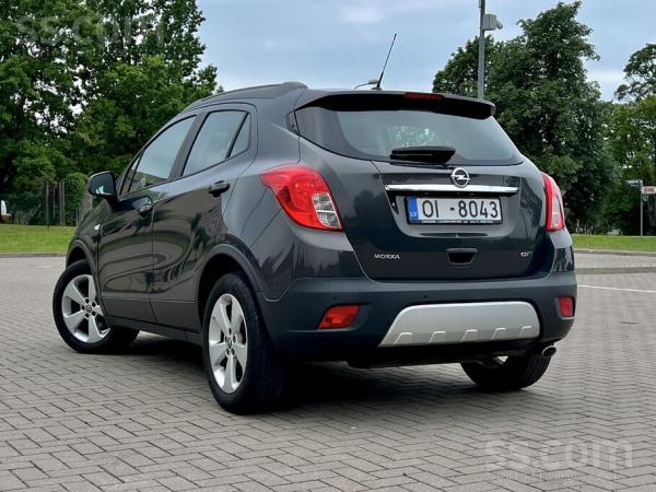 Серый Опель Mokka 2015 в Цесис, объемом двигателя 1.60 л и пробегом 273 тыс. км за 7600 €, фото 4 на AUTOMOTO.COM.LV
