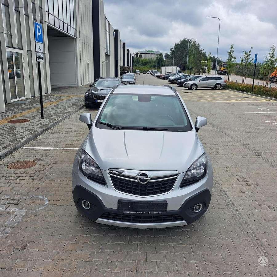 Grey Opel Mokka 2015 in Vilnius, with an engine capacity of 1.69 L and mileage of 189 thousand km for 5550 €, photo 5 on AUTOMOTO.COM.LV