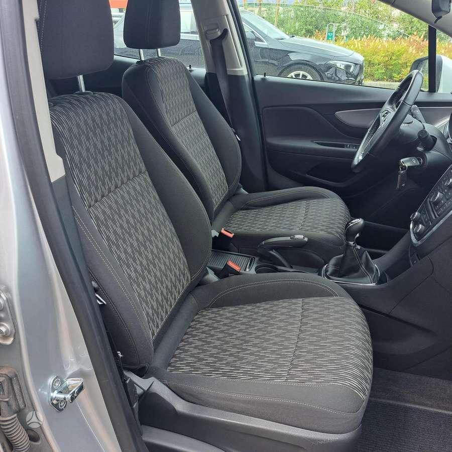 Grey Opel Mokka 2015 in Vilnius, with an engine capacity of 1.69 L and mileage of 189 thousand km for 5550 €, photo 19 on AUTOMOTO.COM.LV