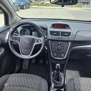 Grey Opel Mokka 2015 in Vilnius, with an engine capacity of 1.69 L and mileage of 189 thousand km for 5550 €, photo 20 on AUTOMOTO.COM.LV