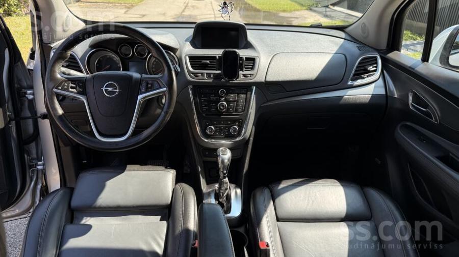 Grey Opel Mokka 2015 in Riga, with an engine capacity of 1.60 L and mileage of 224 thousand km for 8100 €, photo 6 on AUTOMOTO.COM.LV