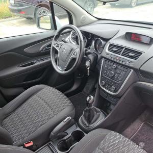 Pelēks Opel Mokka 2015 Viļņa, ar dzinēja tilpumu 1.60 L un nobraukumu 189 tūkst. km par 5550 €, foto 18 vietnē AUTOMOTO.COM.LV