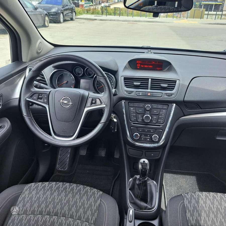 Pelēks Opel Mokka 2015 Viļņa, ar dzinēja tilpumu 1.60 L un nobraukumu 189 tūkst. km par 5550 €, foto 20 vietnē AUTOMOTO.COM.LV