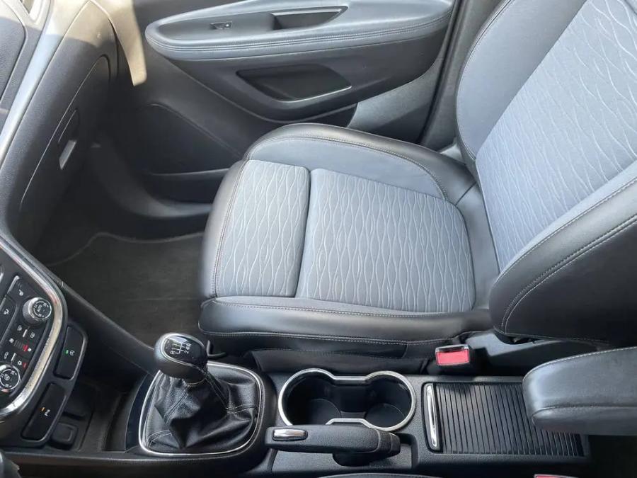 Grey Opel Mokka 2015 in Talsi, with an engine capacity of 1.70 L and mileage of 206 thousand km for 6990 €, photo 19 on AUTOMOTO.COM.LV
