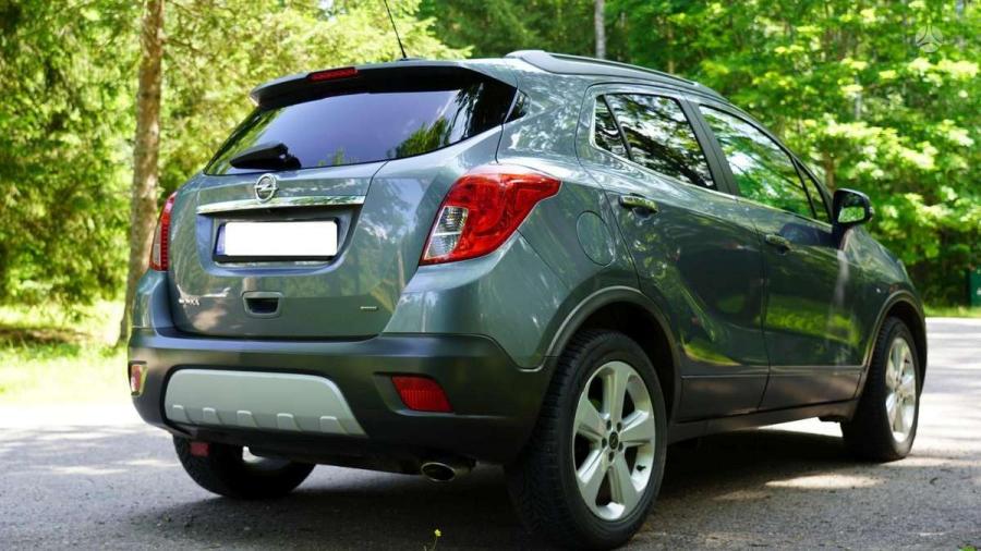 Серый Опель Mokka 2015 в Вильнюс, объемом двигателя 1.36 л и пробегом 94 тыс. км за 8000 €, фото 6 на AUTOMOTO.COM.LV