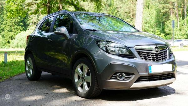 Grey Opel Mokka 2015 in Vilnius, with an engine capacity of 1.36 L and mileage of 94 thousand km for 8000 €, photo 6 on AUTOMOTO.COM.LV
