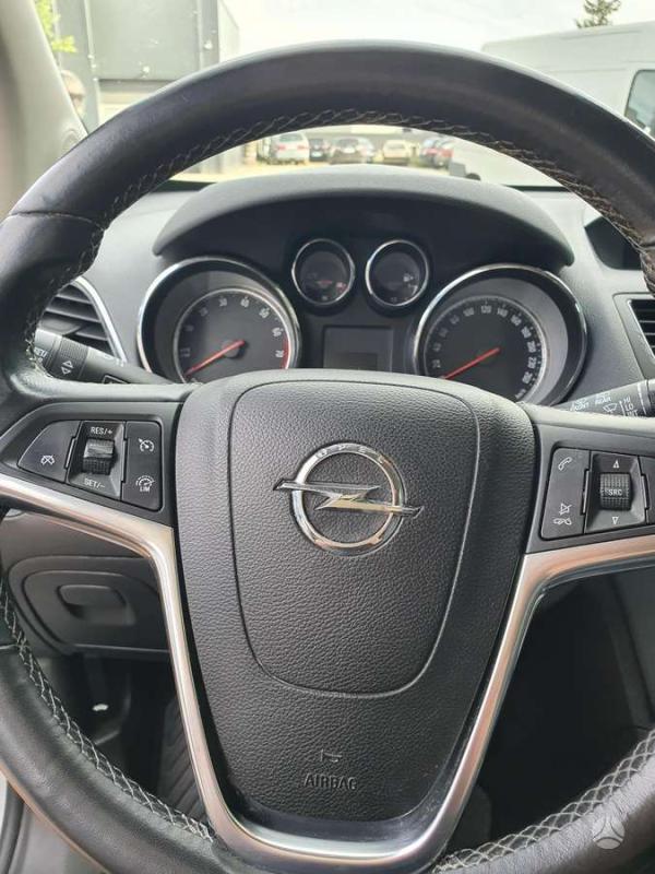 Pelēks Opel Mokka 2015 Kauņa, ar dzinēja tilpumu 1.60 L un nobraukumu 282 tūkst. km par 6000 €, foto 5 vietnē AUTOMOTO.COM.LV