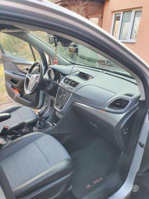 Pelēks Opel Mokka 2015 Kauņa, ar dzinēja tilpumu 1.60 L un nobraukumu 282 tūkst. km par 6000 €, foto 12 vietnē AUTOMOTO.COM.LV