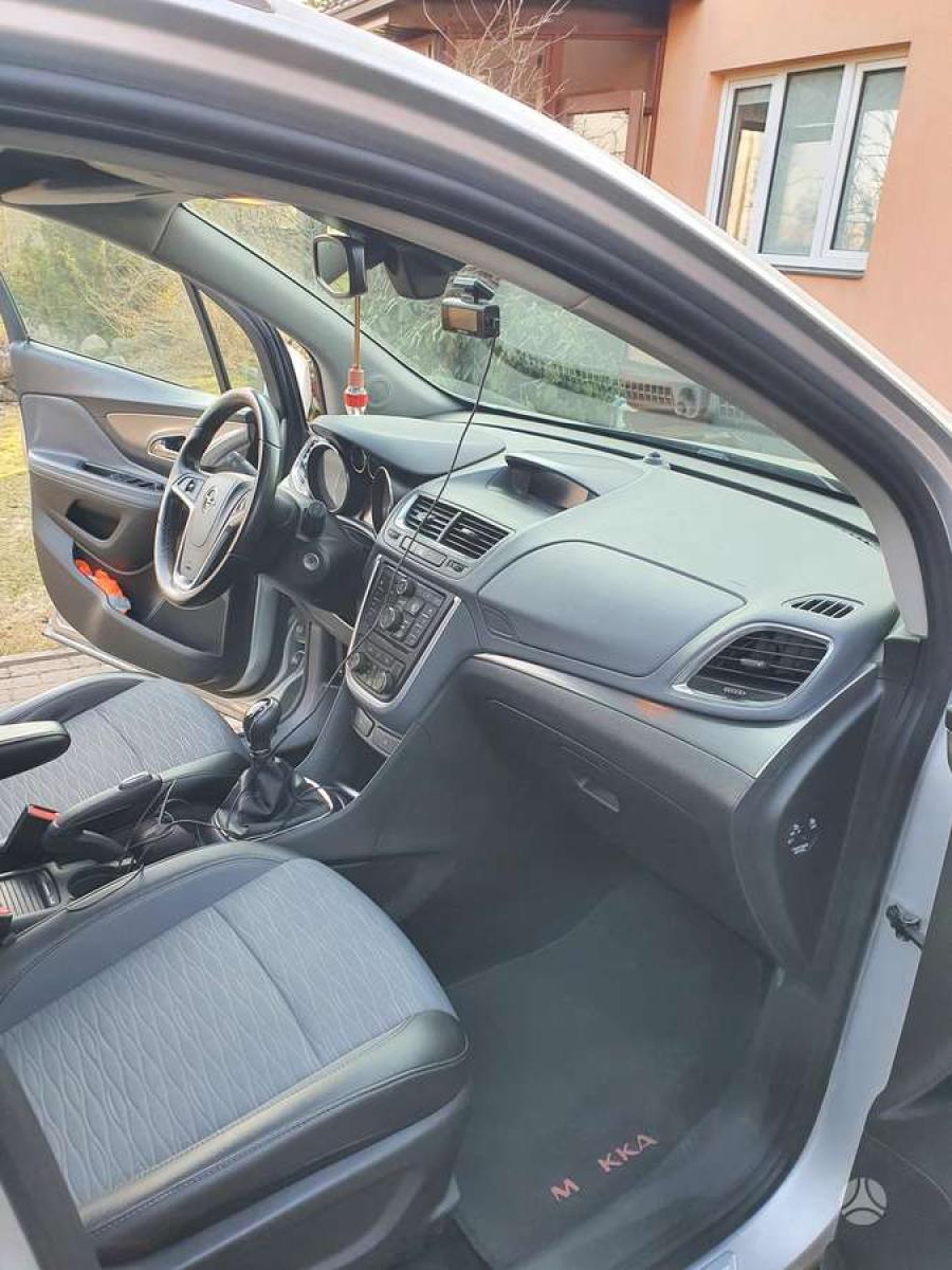 Pelēks Opel Mokka 2015 Kauņa, ar dzinēja tilpumu 1.60 L un nobraukumu 282 tūkst. km par 6000 €, foto 12 vietnē AUTOMOTO.COM.LV