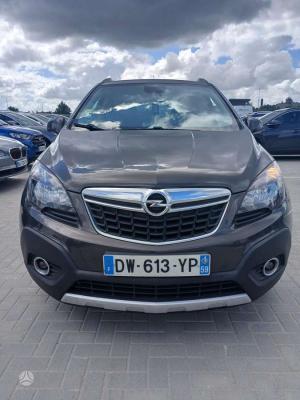 Серый Опель Mokka 2015 в Таураге, объемом двигателя 1.60 л и пробегом 211 тыс. км за 6300 €, фото  на AUTOMOTO.COM.LV