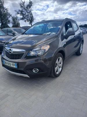 Серый Опель Mokka 2015 в Таураге, объемом двигателя 1.60 л и пробегом 211 тыс. км за 6300 €, фото 3 на AUTOMOTO.COM.LV