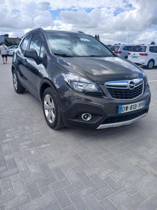 Серый Опель Mokka 2015 в Таураге, объемом двигателя 1.60 л и пробегом 211 тыс. км за 6300 €, фото 3 на AUTOMOTO.COM.LV