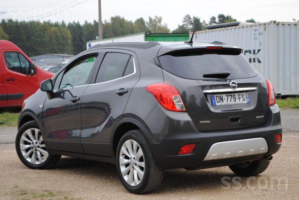 Grey Opel Mokka 2015 in Riga, with an engine capacity of 1.70 L and mileage of 215 thousand km for 6990 €, photo 4 on AUTOMOTO.COM.LV