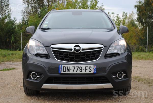 Grey Opel Mokka 2015 in Riga, with an engine capacity of 1.70 L and mileage of 215 thousand km for 6990 €, photo 6 on AUTOMOTO.COM.LV