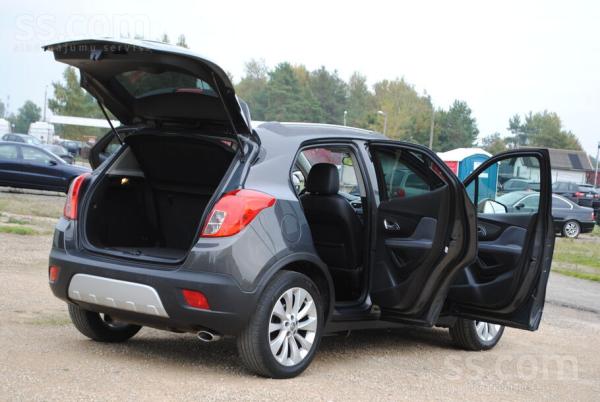 Grey Opel Mokka 2015 in Riga, with an engine capacity of 1.70 L and mileage of 215 thousand km for 6990 €, photo 10 on AUTOMOTO.COM.LV