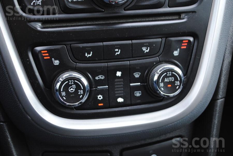 Pelēks Opel Mokka 2015 Rīga, ar dzinēja tilpumu 1.70 L un nobraukumu 215 tūkst. km par 6990 €, foto 23 vietnē AUTOMOTO.COM.LV
