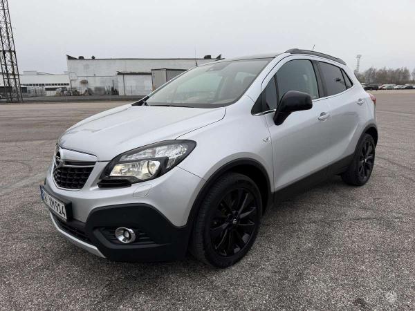 Grey Opel Mokka 2016 in Marijampole, with an engine capacity of 1.60 L and mileage of 192 thousand km for 5950 €, photo 1 on AUTOMOTO.COM.LV