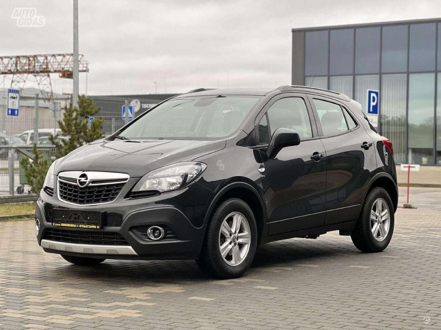 Grey Opel Mokka 2016 in Siauliai, with an engine capacity of 1.60 L and mileage of 118 thousand km for 7150 €, photo 2 on AUTOMOTO.COM.LV
