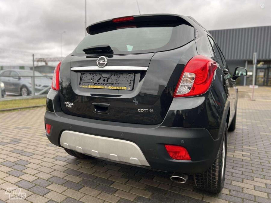 Grey Opel Mokka 2016 in Siauliai, with an engine capacity of 1.60 L and mileage of 118 thousand km for 7150 €, photo 9 on AUTOMOTO.COM.LV
