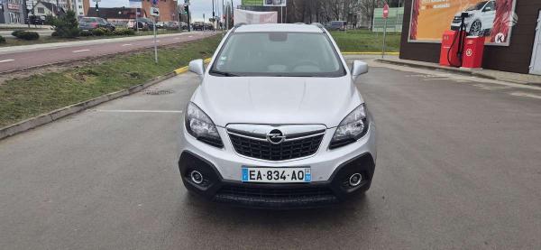 Grey Opel Mokka 2016 in Taurage, with an engine capacity of 1.36 L and mileage of 139 thousand km for 6900 €, photo 2 on AUTOMOTO.COM.LV