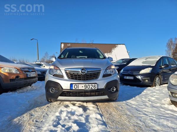 Grey Opel Mokka 2016 in Daugavpils, with an engine capacity of 1.60 L and mileage of 0 thousand km for 7750 €, photo 3 on AUTOMOTO.COM.LV