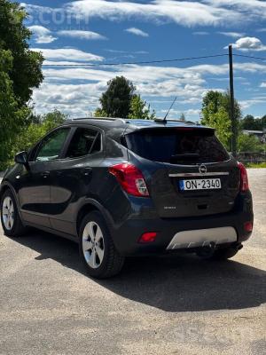 Pelēks Opel Mokka 2016 Valmiera, ar dzinēja tilpumu 1.60 L un nobraukumu 185 tūkst. km par 8950 €, foto 5 vietnē AUTOMOTO.COM.LV