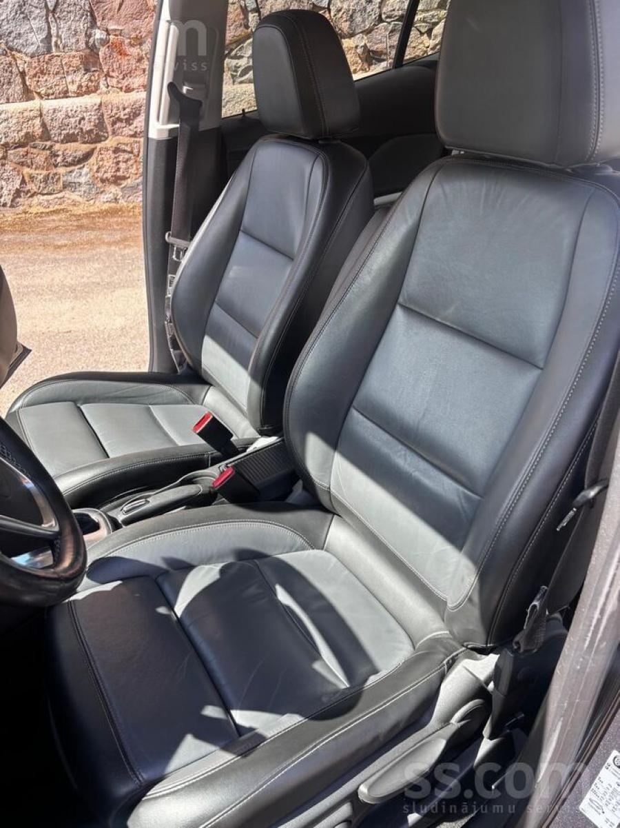 Pelēks Opel Mokka 2016 Valmiera, ar dzinēja tilpumu 1.60 L un nobraukumu 185 tūkst. km par 8950 €, foto 8 vietnē AUTOMOTO.COM.LV