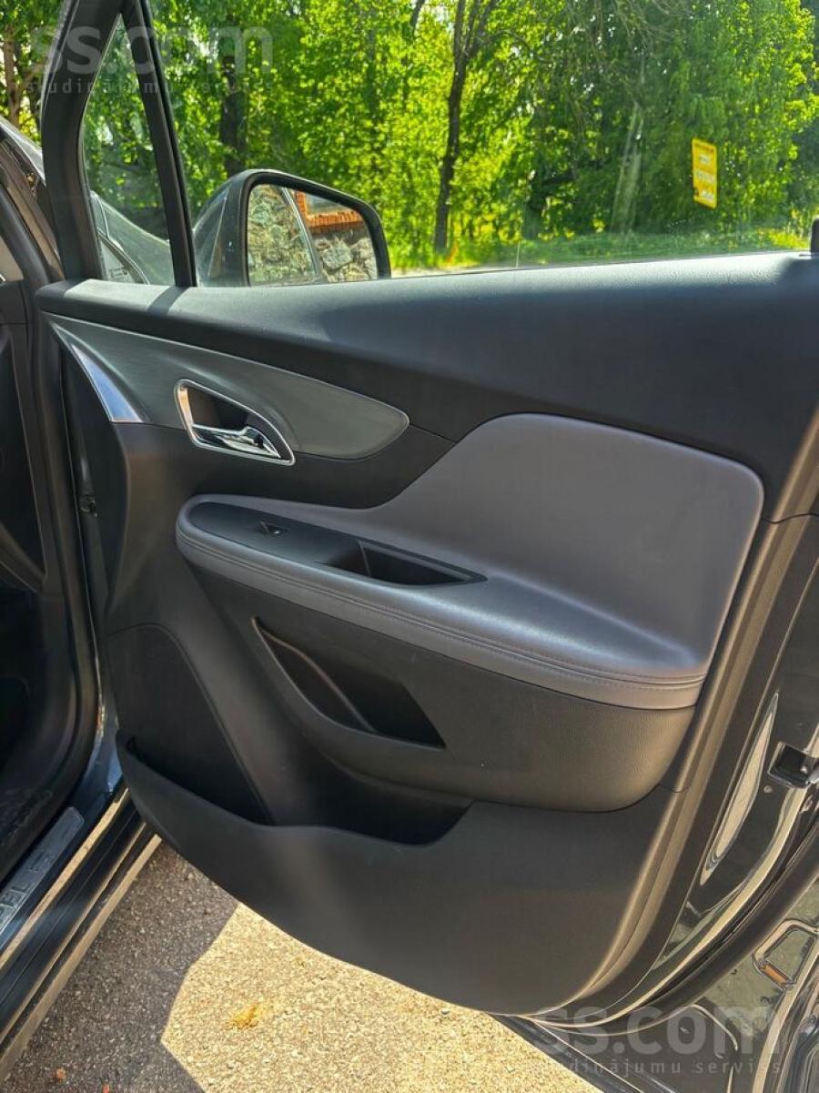Pelēks Opel Mokka 2016 Valmiera, ar dzinēja tilpumu 1.60 L un nobraukumu 185 tūkst. km par 8950 €, foto 11 vietnē AUTOMOTO.COM.LV
