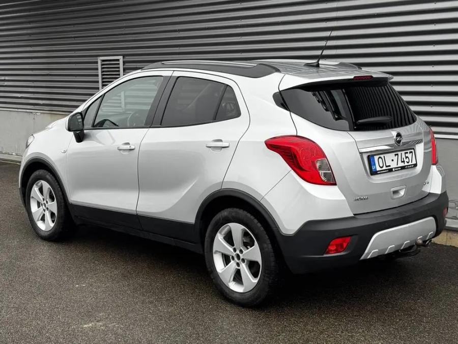 Pelēks Opel Mokka 2016 Rīga, ar dzinēja tilpumu 1.60 L un nobraukumu 124 tūkst. km par 7300 €, foto 4 vietnē AUTOMOTO.COM.LV