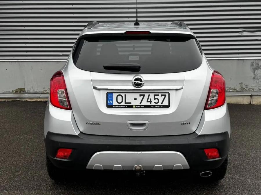 Pelēks Opel Mokka 2016 Rīga, ar dzinēja tilpumu 1.60 L un nobraukumu 124 tūkst. km par 7300 €, foto 5 vietnē AUTOMOTO.COM.LV