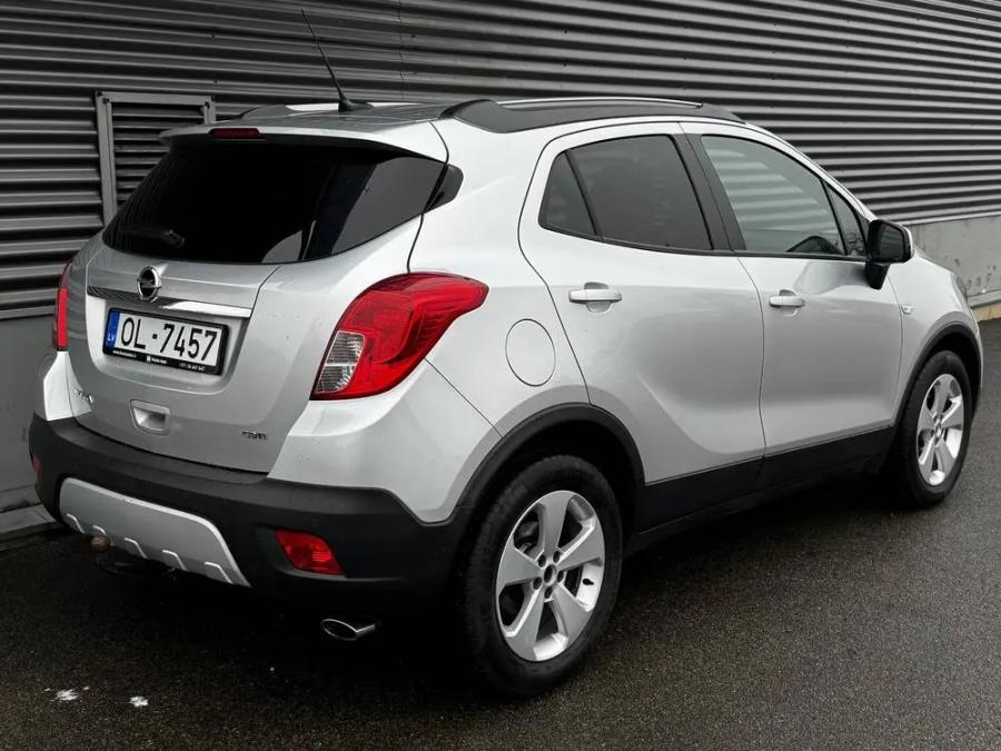 Pelēks Opel Mokka 2016 Rīga, ar dzinēja tilpumu 1.60 L un nobraukumu 124 tūkst. km par 7300 €, foto 6 vietnē AUTOMOTO.COM.LV