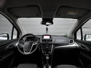 Pelēks Opel Mokka 2016 Rīga, ar dzinēja tilpumu 1.60 L un nobraukumu 124 tūkst. km par 7300 €, foto 14 vietnē AUTOMOTO.COM.LV