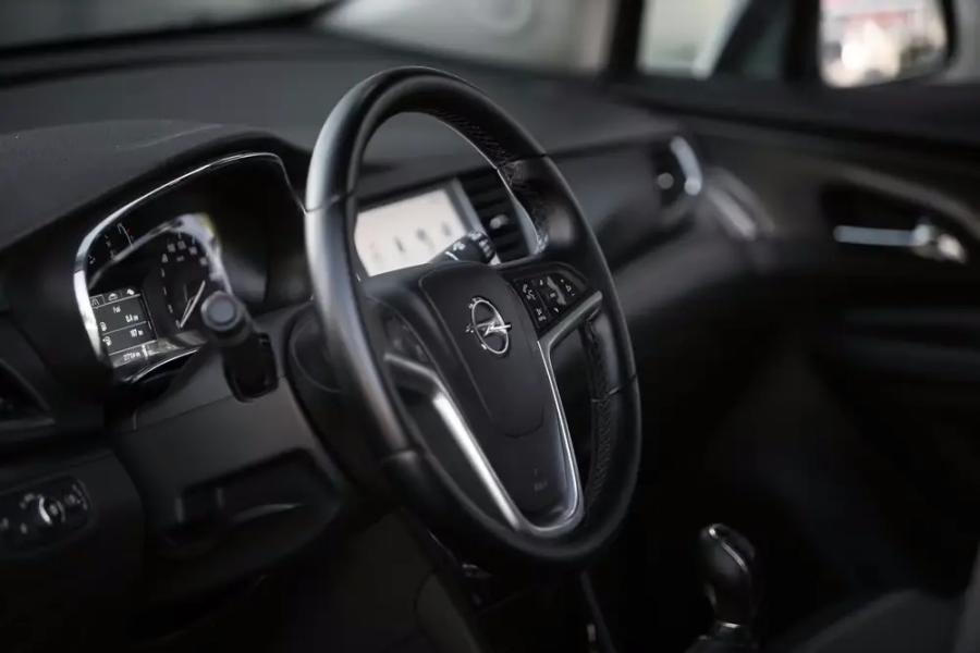 Серый Опель Mokka 2016 в Елгава, объемом двигателя 1.60 л и пробегом 217 тыс. км за 9700 €, фото 18 на AUTOMOTO.COM.LV
