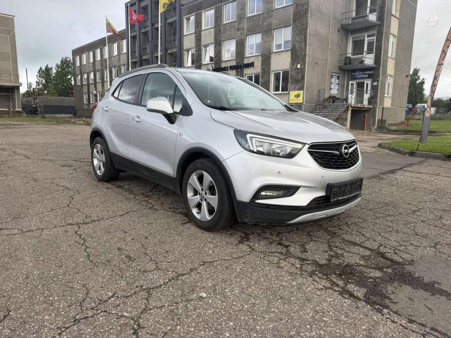 Grey Opel Mokka 2016 in Plunge, with an engine capacity of 1.40 L and mileage of 223 thousand km for 7950 €, photo 3 on AUTOMOTO.COM.LV