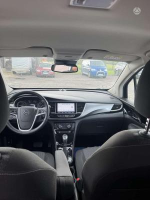 Grey Opel Mokka 2016 in Plunge, with an engine capacity of 1.40 L and mileage of 223 thousand km for 7950 €, photo 8 on AUTOMOTO.COM.LV