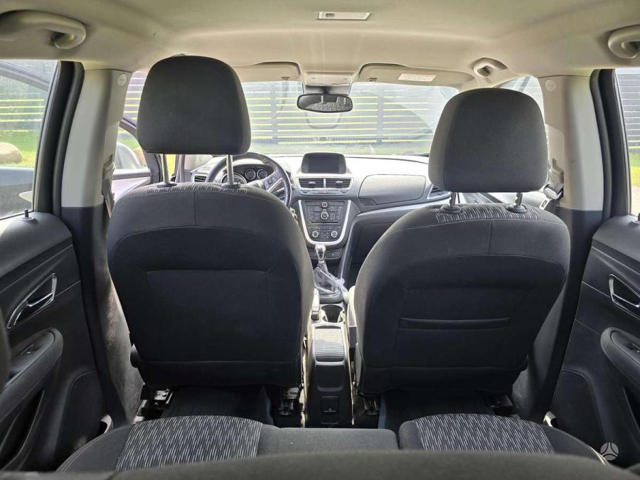 Pelēks Opel Mokka 2016 Viļņa, ar dzinēja tilpumu 1.60 L un nobraukumu 113 tūkst. km par 7500 €, foto 9 vietnē AUTOMOTO.COM.LV