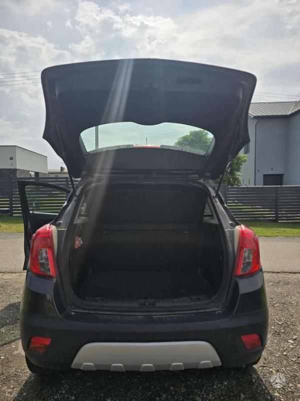 Pelēks Opel Mokka 2016 Viļņa, ar dzinēja tilpumu 1.60 L un nobraukumu 113 tūkst. km par 7500 €, foto 9 vietnē AUTOMOTO.COM.LV