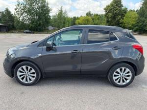 Grey Opel Mokka 2016 in Raseiniai, with an engine capacity of 1.69 L and mileage of 226 thousand km for 5900 €, photo 3 on AUTOMOTO.COM.LV