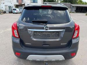 Grey Opel Mokka 2016 in Raseiniai, with an engine capacity of 1.69 L and mileage of 226 thousand km for 5900 €, photo 5 on AUTOMOTO.COM.LV
