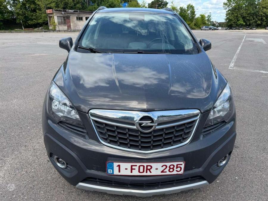 Grey Opel Mokka 2016 in Raseiniai, with an engine capacity of 1.69 L and mileage of 226 thousand km for 5900 €, photo 9 on AUTOMOTO.COM.LV