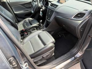 Grey Opel Mokka 2016 in Raseiniai, with an engine capacity of 1.69 L and mileage of 226 thousand km for 5900 €, photo 13 on AUTOMOTO.COM.LV