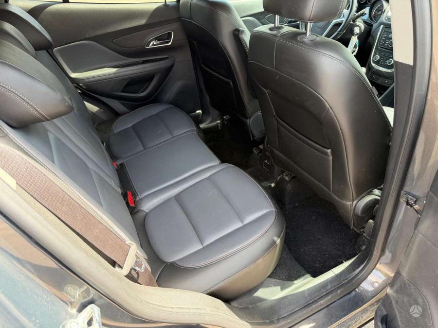 Grey Opel Mokka 2016 in Raseiniai, with an engine capacity of 1.69 L and mileage of 226 thousand km for 5900 €, photo 15 on AUTOMOTO.COM.LV