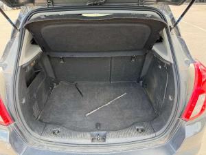 Grey Opel Mokka 2016 in Raseiniai, with an engine capacity of 1.69 L and mileage of 226 thousand km for 5900 €, photo 16 on AUTOMOTO.COM.LV