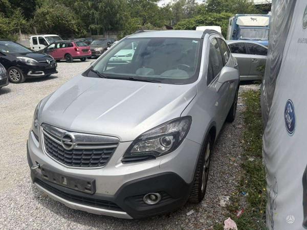 Grey Opel Mokka 2016 in Ukmerge, with an engine capacity of 1.60 L and mileage of 230 thousand km for 4100 €, photo 1 on AUTOMOTO.COM.LV