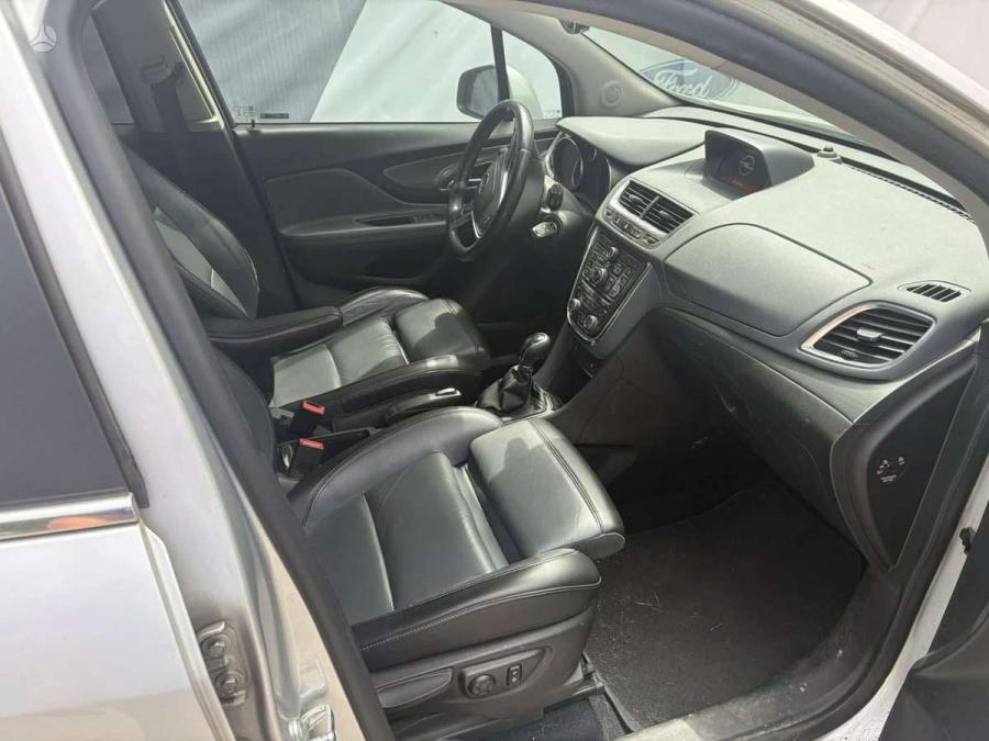Pelēks Opel Mokka 2016 Ukmergė, ar dzinēja tilpumu 1.60 L un nobraukumu 230 tūkst. km par 4100 €, foto 9 vietnē AUTOMOTO.COM.LV