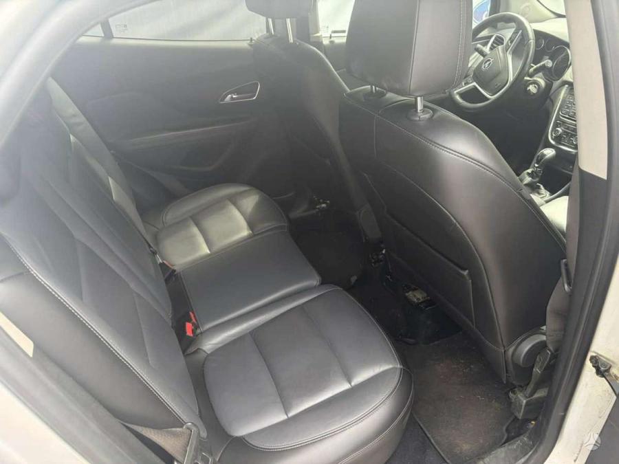 Pelēks Opel Mokka 2016 Ukmergė, ar dzinēja tilpumu 1.60 L un nobraukumu 230 tūkst. km par 4100 €, foto 11 vietnē AUTOMOTO.COM.LV