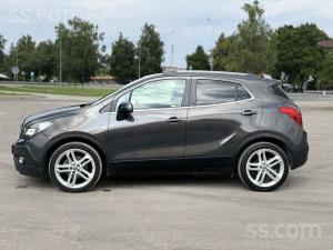 Grey Opel Mokka 2016 in Ogre, with an engine capacity of 1.60 L and mileage of 212 thousand km for 7590 €, photo 6 on AUTOMOTO.COM.LV