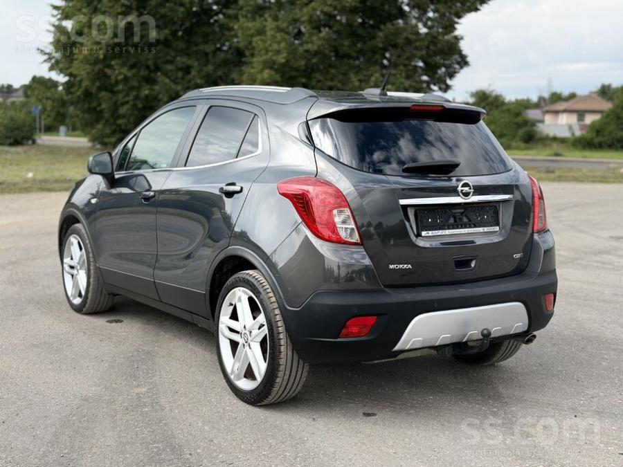 Grey Opel Mokka 2016 in Ogre, with an engine capacity of 1.60 L and mileage of 212 thousand km for 7590 €, photo 7 on AUTOMOTO.COM.LV
