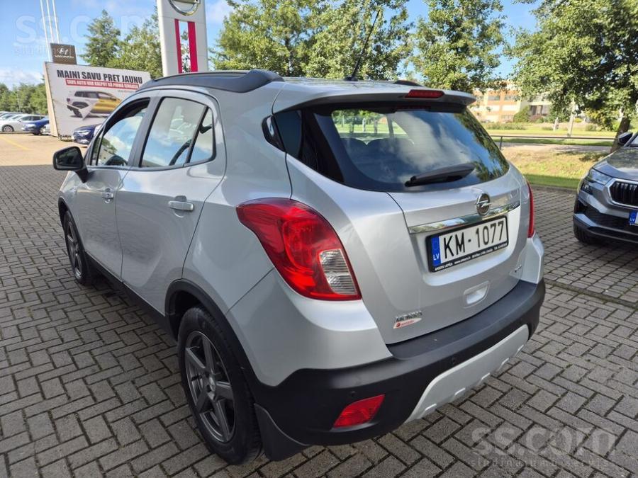 Серый Опель Mokka 2016 в Лиепая, объемом двигателя 1.60 л и пробегом 124 тыс. км за 4590 €, фото 8 на AUTOMOTO.COM.LV